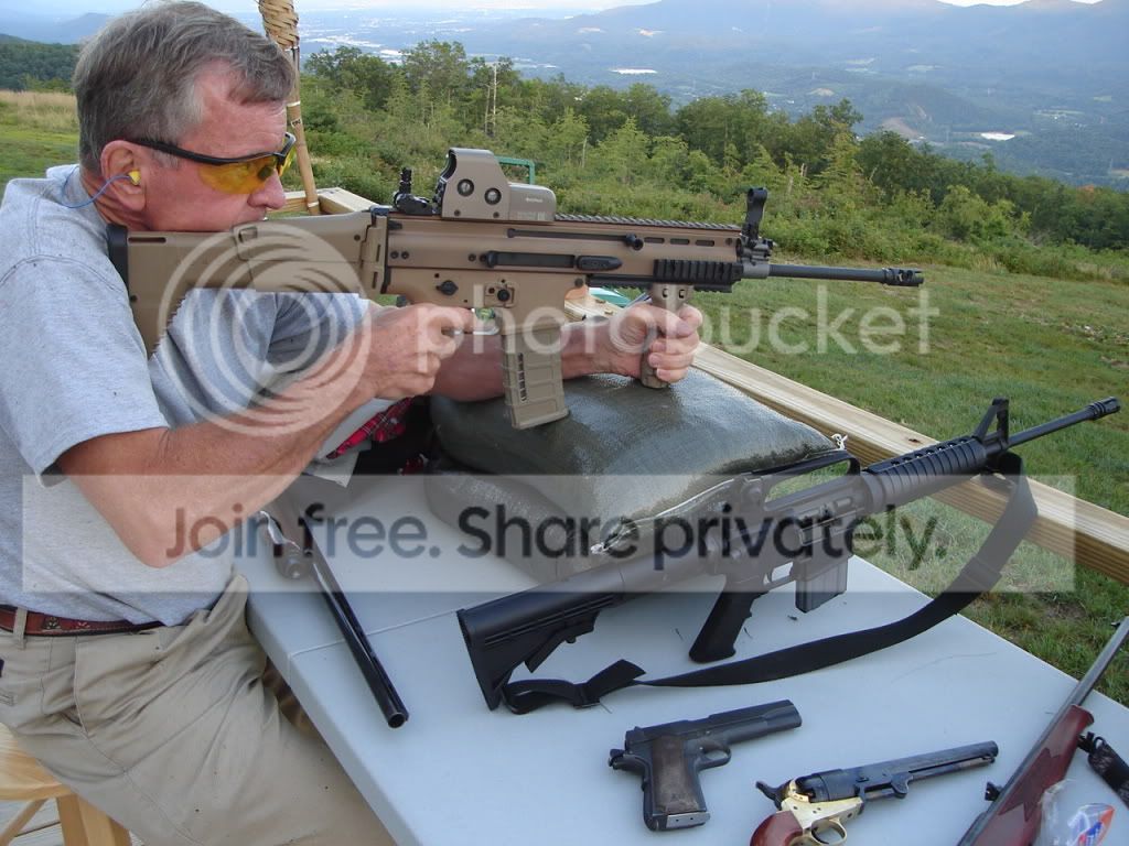 Scar with EoTech | FN Herstal Firearms